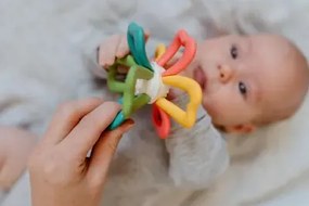 BABYTED Točáček Kytka / Silikon a plast / 9,5 cm / 0m+