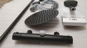 Mexen termostatický sprchový set, sprchová baterie KAI s horním uchycením sprchy + sprchová sada s horní hlavicí oval ?25cm X, 3/4", černá, 77150-70 + 79392-70
