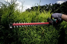 Metabo HS 18 LTX 45 V Aku nůžky na živý plot / Čepel 43 cm / 18V / Bez