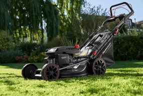 Parkside Performance Benzínová sekačka na trávu s pojezdem a s elektrickým startováním PPBRM 53 B2