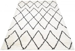 Kusový koberec Shaggy DELHI 6061A krémový černý Rozměr: 160x220 cm