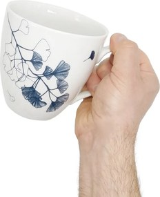 Porcelánový hrnek Ginkgo, 670 ml – s autorskou ilustrací větvičky, český porcelán