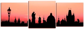 Obraz na plátně - Siluety věží a sochy v Praze - panoráma 5112FD (150x50 cm)