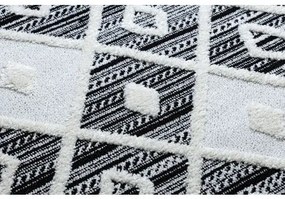 koberec MAROC P662, černo bílá střapce, vzor diamant, Berber, Mar velikost 140x190 cm | krásné koberce cz