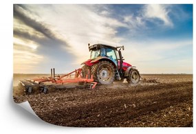 Fototapeta Traktor Při Práci V Poli Hladký vinyl 152.5x104