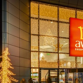 Easy Fix LED světelný závěs venkovní, 100 × 800 cm, teple bílá, 700 diod, bílý kabel, IP67, prodlužovací