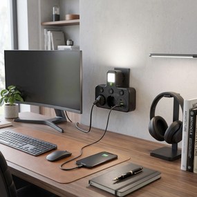 Toolight Toolight, JNH017, zásuvkový rozbočovač 2 zásuvky + 2× USB-A + USB-C s LED světlem, černá, OSW-56308