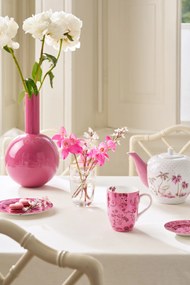 Pip Studio Jolie Flowers hrnek 350ml, růžový (hrnek z tenkostěnného porcelánu)