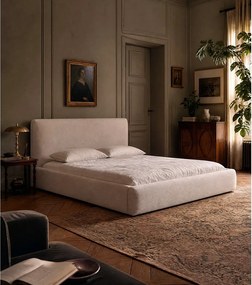 Béžová čalouněná dvoulůžková postel s úložným prostorem s roštem 160x200 cm Colonel – Cosmopolitan Design