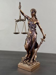 Soška Spravedlnosti – detailní dekorace 19 nebo 29 cm