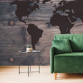 Samolepící tapeta mapa světa na tmavém dřevě - 225x150 cm