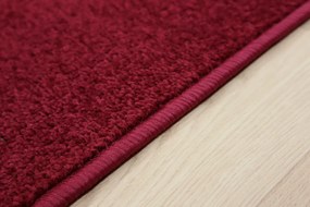 Vopi Nášlapy na schody Eton vínově červený obdélník, samolepící - 25x80 obdélník (rozměr včetně ohybu)