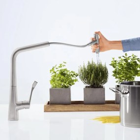Hansgrohe M71, dřezová baterie M7117-H320 s výsuvnou sprškou, sBOX, vzhled nerezavějící oceli 73816800