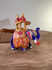 Soška slona ručně malovaná Indie