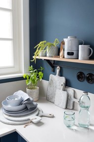 Světle šedý keramický jídelní talíř Shiny blue XL - Ø 32cm