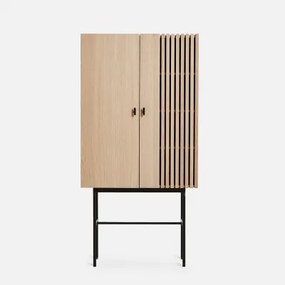 Array Highboard světlý dub Woud