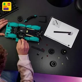 LEGO® Technic 42208 Aston Martin Valkyrie / Počet dílků: 707 / od 9 le