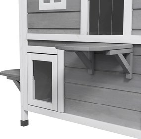 PawHut dřevěný domeček pro kočky 78 x 55,5 x 91 cm voděodolný s podlahou odolnou proti vlhkosti únikové dveře skákací plošiny otvor v podlaze šedý