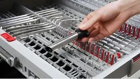 Bosch Serie 2 TIE20109 černá / Automatický kávovar / 15 bar / 1300 W /