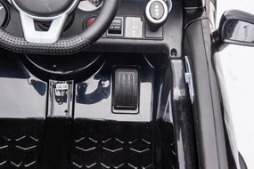 LEAN CARS Elektrické autíčko Mercedes SLC 300 LED MP3 bílé