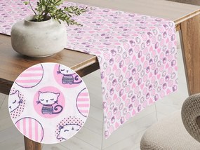 Biante Dětský bavlněný běhoun na stůl Sandra SA-126 Růžové kočičky a srdíčka 20x140 cm