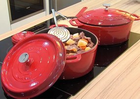 Hrnec kulatý litinový 6,7l, 28 cm červený s poklicí, LAVA