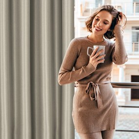 ZATEMŇOVACÍ ZÁVĚS NA PÁSCE SELINA 140X270 CM TMAVĚBÉŽOVÁ