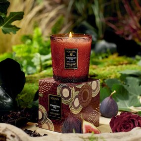 Voluspa svíčka Forbidden Fig, 255 g