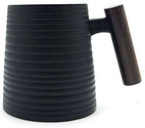 Porcelánový hrnek s dřevěnou rukojetí Black Relief, 400 ml – matný, černý