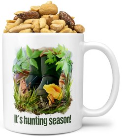 Hrnek Hunting season – houbaři (Náplň hrníčku: Směs slaných oříšků)