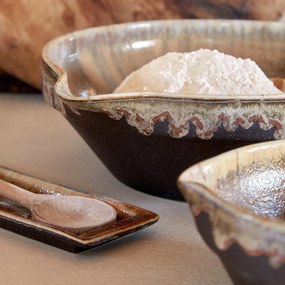 Tmavě hnědá mísa z kameniny Poterie – Casafina