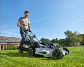 EGO - AKU sekačka s pojezdem LM2135E-SP - sada