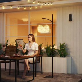 Outsunny Solární stojací lampa ratan Solární lampy se světelným senzorem Automatické solární světlo v boho stylu IP44 Černá+žlutá