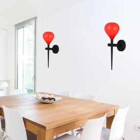 Designové nástěnné svítidlo Aga červená