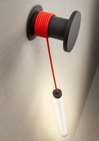 Redo Designové nástěnné LED svítidlo SWING, v.74cm, opálové Barva: Černá
