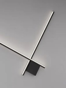 Designové nástěnné svítidlo Cross 80 černá