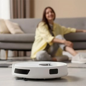 TESLA RoboStar iQ660 - laserový robotický vysavač