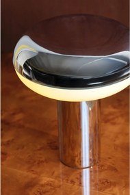 Kovová stolní lampa v leskle stříbrné barvě (výška 32 cm) Paneta – Jotex