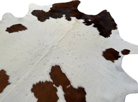Koberec kusový hovězí kůže 4,1 m2, exotic tricolor 704