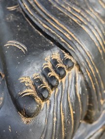Socha Buddha 100 cm – černá s jemnými žlutými akcenty