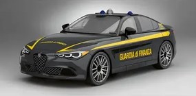 COBI 24657 Alfa Romeo Giulia Quadrifoglio Guardia di Finanza / Stavebn