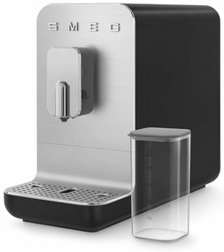 Smeg Automatický kávovar na espresso / cappuccino, BCC13, s dávkovačem mléka, černá BCC13BLMEU