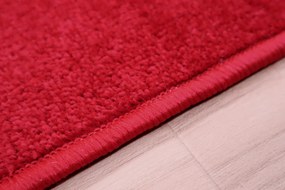 Spoltex, Kusový koberec Eton červený 15, 80x150, červená, chodba / předsíň