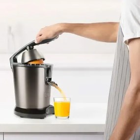 BlackDecker BXCJ350E černá, šedá / Odšťavňovač na citrusy / 350 W / 2