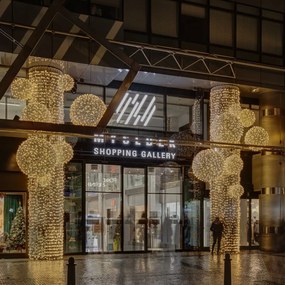Easy Fix LED světelný závěs venkovní, 100 × 800 cm, teple bílá, 700 diod, bílý kabel, IP67, prodlužovací