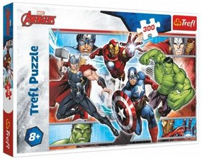 Trefl Puzzle Avengers 300 dílků