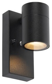 Venkovní nástěnná lampa černá se senzorem světlo-tma IP44 - Solo