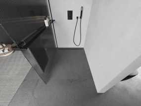 Mexen Kioto+ L, sprchová zástěna Walk-In s poličkou a věšákem 120 x 200 cm, 8mm sklo s žebrovým vzorem, černý profil, 800-120-123-70-09