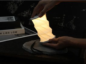 Bílá přenosná světelná dekorace na USB ø 8 cm Twist – Gingko