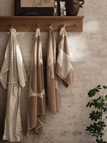 ferm LIVING Bavlněná osuška Ebb Sand 140 x 70 cm, béžová barva, textil